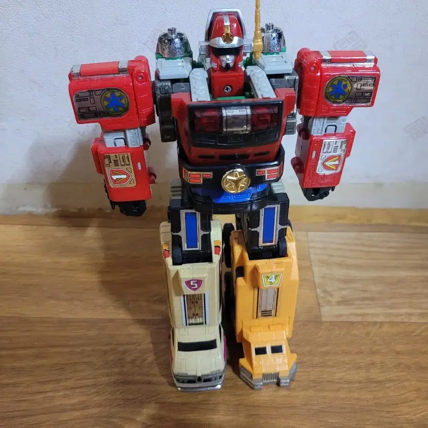 Power Rangers Rescue (Rescue Task Force GoGoFive) Victory Robo ...
