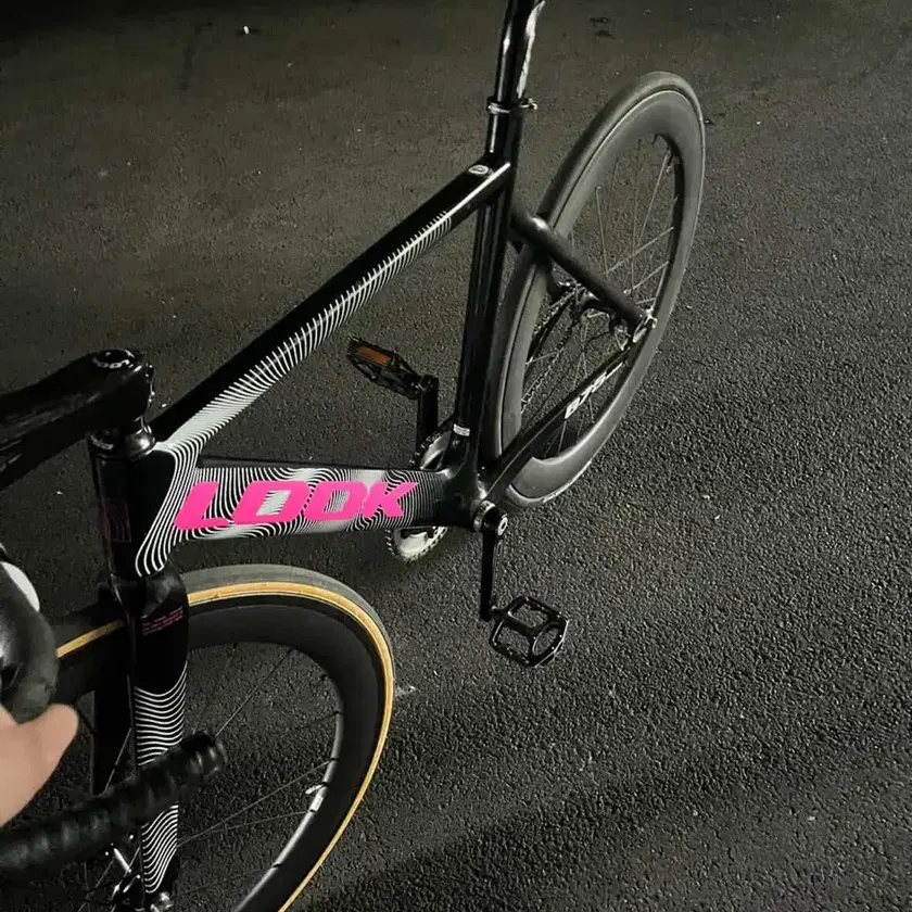 Look 875 Madison Fixed Gear Bicycle on Bunjang Global Site.