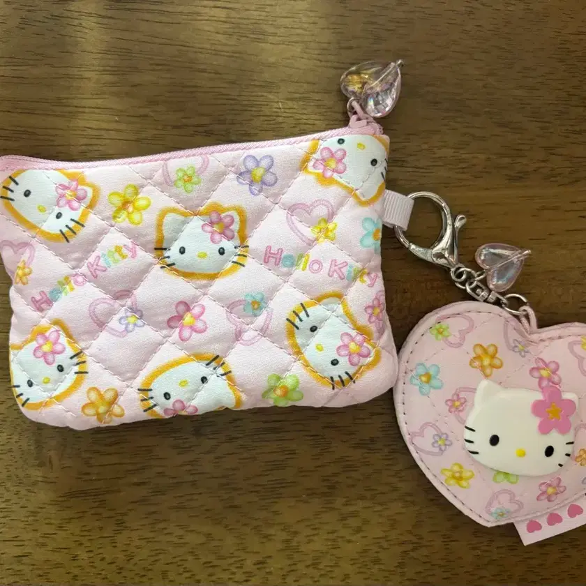 Sanrio Everyone's Quilt Series Pow Keyring #헬로키티,#모두의퀼트,#산리오모두의퀼트,#헬로키티 ...