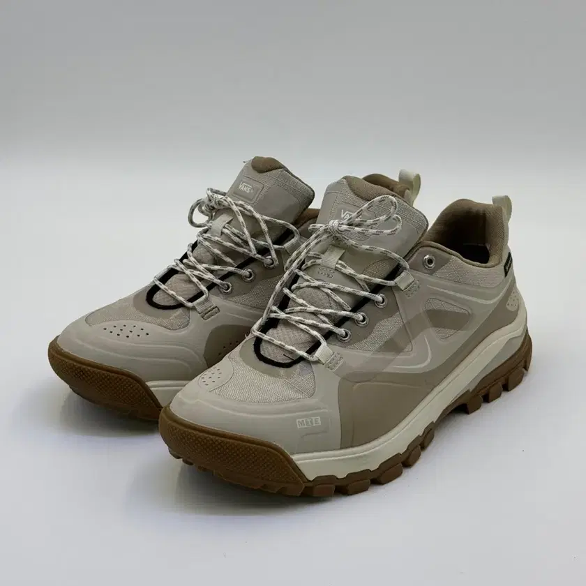 VANS | 반스 270 Vans Gore-Tex #가방,#지갑,#신발,#모자,#백팩 on Bunjang Global Site.