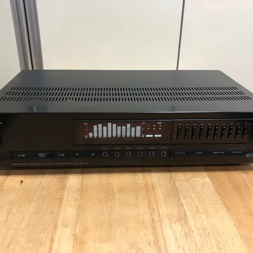 Inkel Audio Graphic Equalizer (EQ-4010C) #오디오,#앰프,#이퀄라이저,#EQ on Bunjang Global Site.