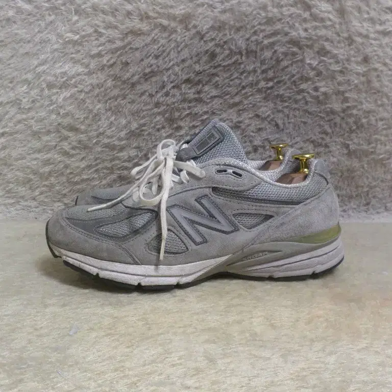 NEW BALANCE | 뉴발란스 Betty Boom Used 265 New Balance 990V4 USA Sneakers Secondhand Shoes on ...