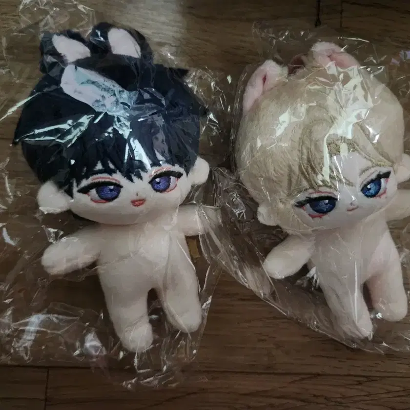 PLAVE | 플레이브 PLAVE Doll Mini Oldest Hyungz WTS on Bunjang Global Site.
