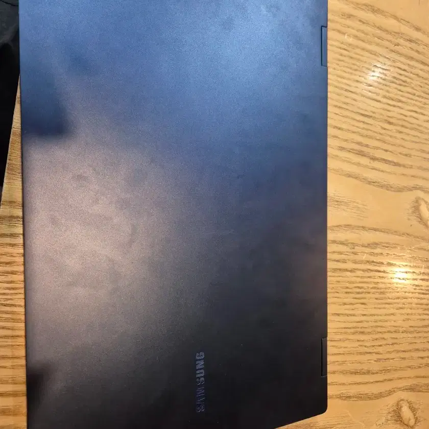 Galaxy Book Pro 950QDB on Bunjang Global Site.