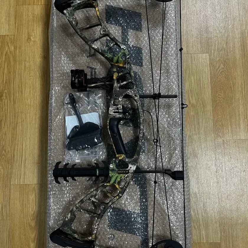 Compound bow, Hoyt, Powermax, archery, bow, camping on Bunjang Global Site.