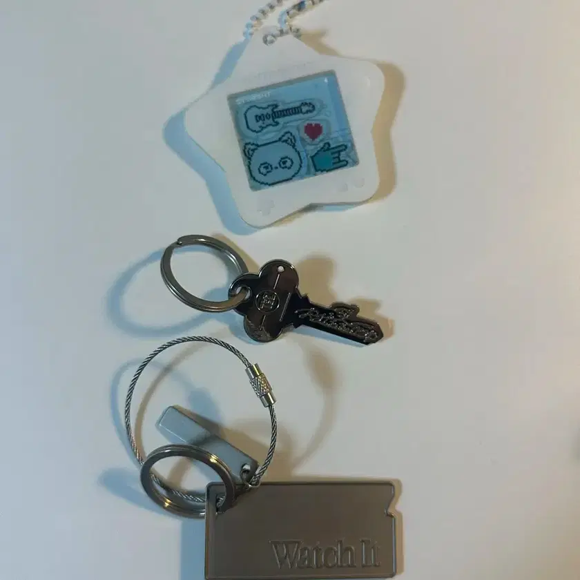 THE BOYZ | 더보이즈 The Boyz MD Key on Bunjang Global Site.