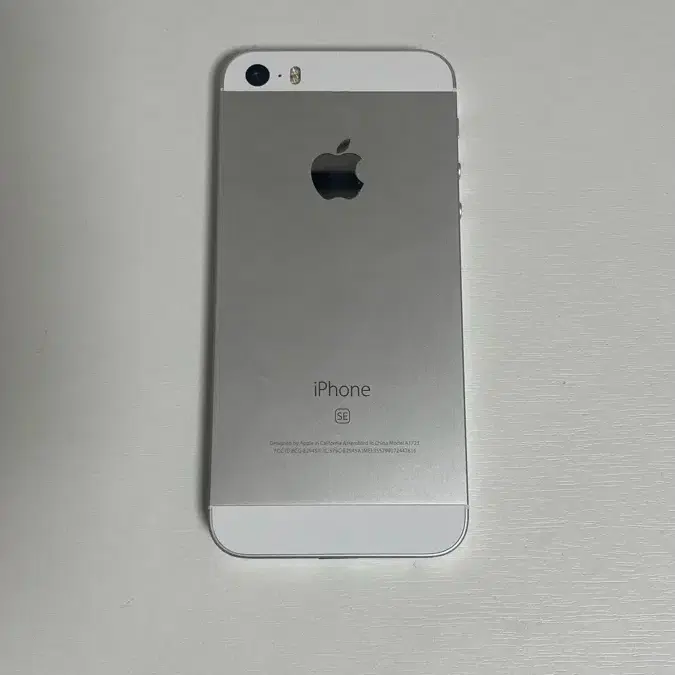 APPLE | 애플 (No deposit) iPhone SE1 Silver Rental on Bunjang Global Site.