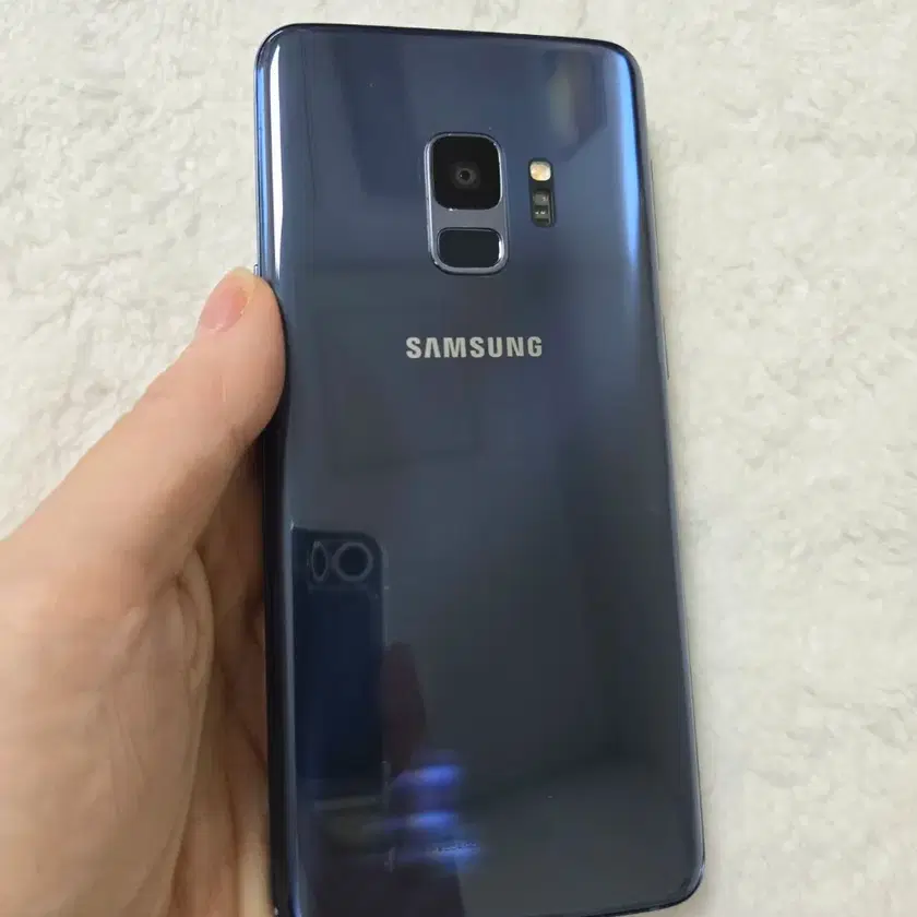 GALAXY | 갤럭시 Galaxy S9 Blue~~~ #S9 on Bunjang Global Site.