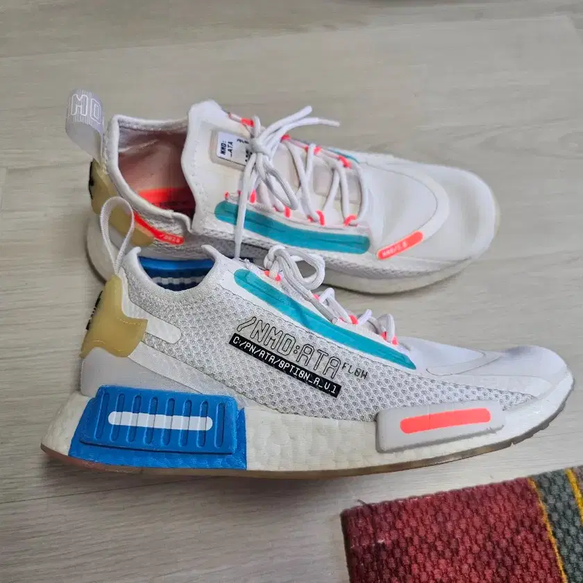 ADIDAS | 아디다스 Adidas NMD R1 size 260 #아디다스260,#런닝화260,#남성260 on Bunjang ...