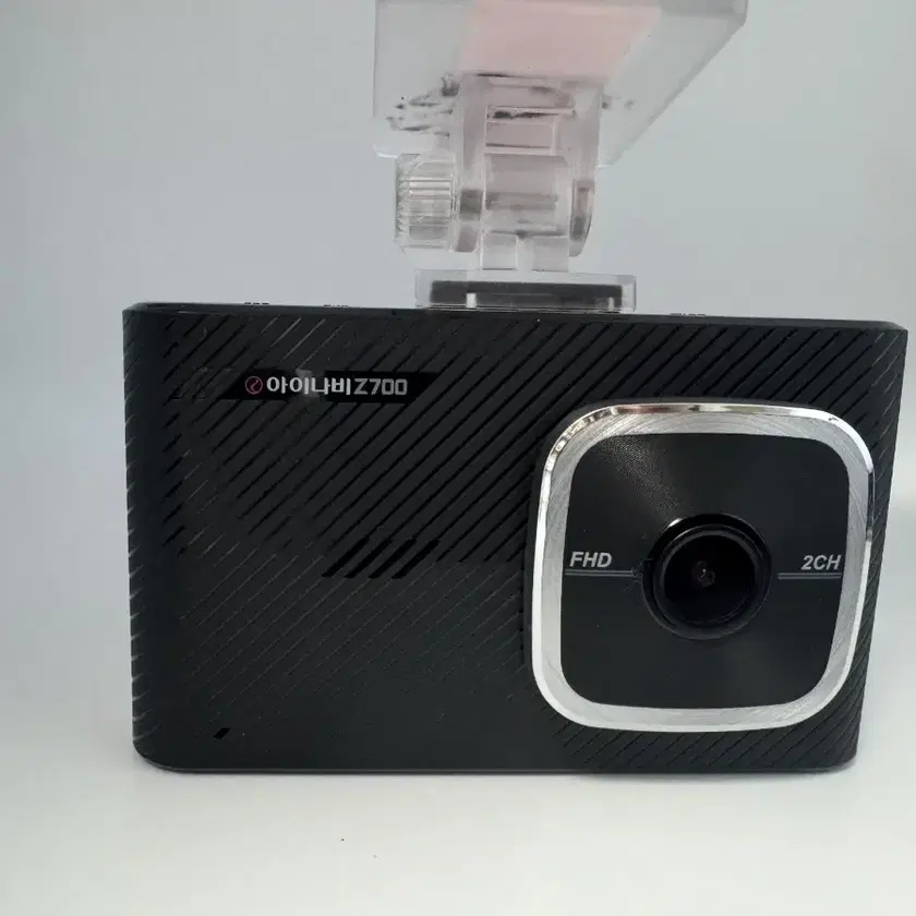 블랙박스 2채널 아이나비 Z700 FHD 32GB 팝니다. 8342A #블랙박스,#아이나비,#Z700,#2채널 on Bunjang Global Site.