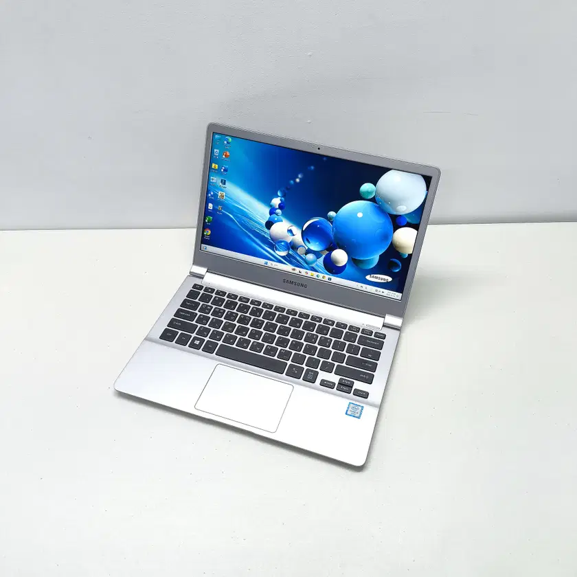 SAMSUNG | 삼성 13-inch i5-7200U Ultra-Lightweight Samsung Used Laptop NT901X3L #가벼운노트북,#초경량,#삼성노트북 ...