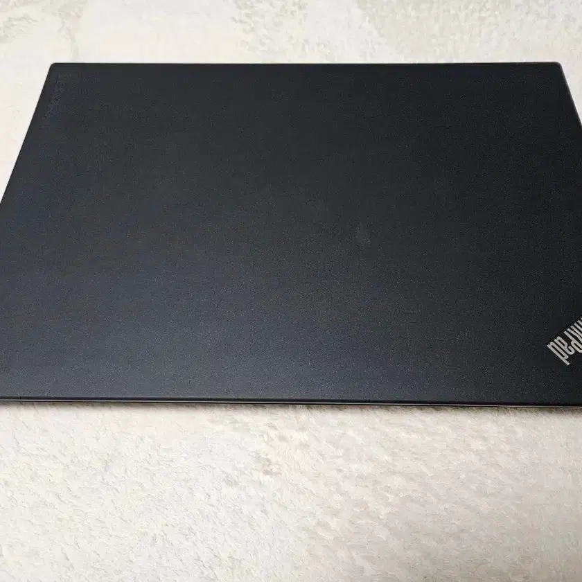 ThinkPad T470 + Docking Station on Bunjang Global Site.