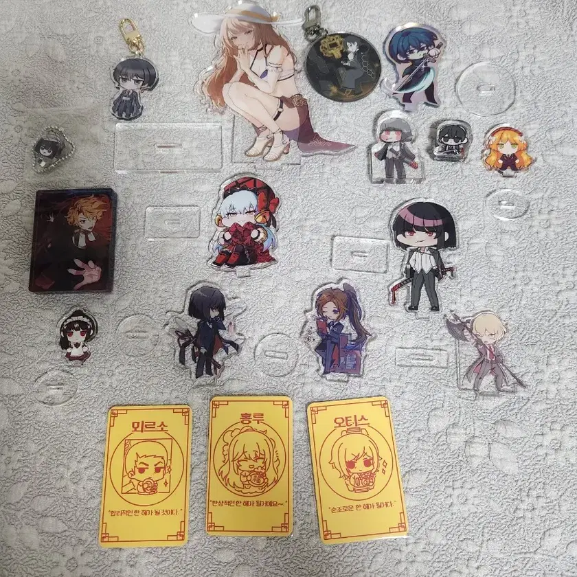 Limbus Company acrylic-focused merchandise available on Bunjang Global ...