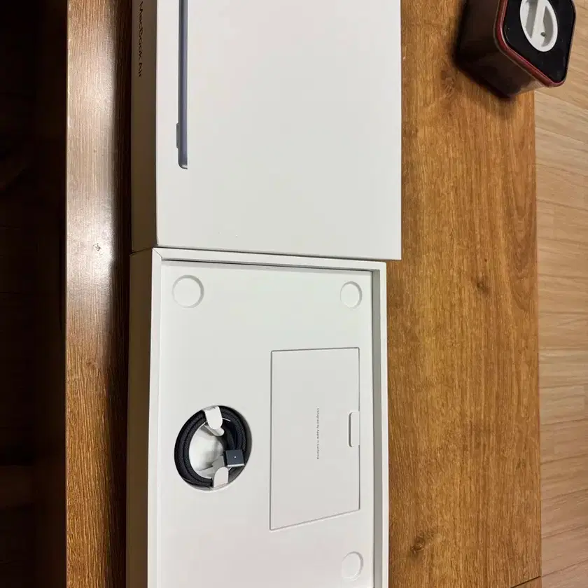 APPLE | 애플 MacBook Air 13 M4 Basic Model Sky Blue on Bunjang Global Site.