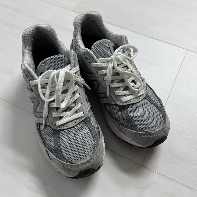 NEW BALANCE | 뉴발란스 New Balance 990v5 #뉴발란스,#990v5,#뉴발란스990v5 on Bunjang ...