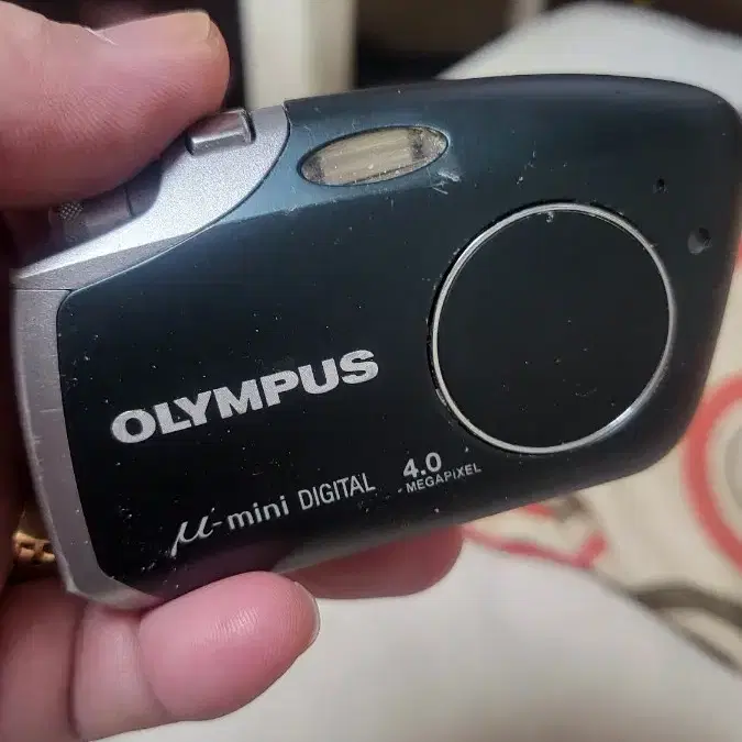 Olympus mu mini Digital 4.0 Digital Camera No Charger Battery XD ...