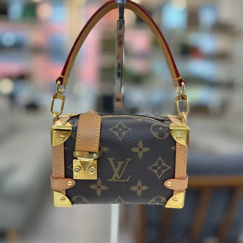LOUIS VUITTON | 루이비통 [Used Luxury Goods Luxall Ulsan Branch] Louis ...
