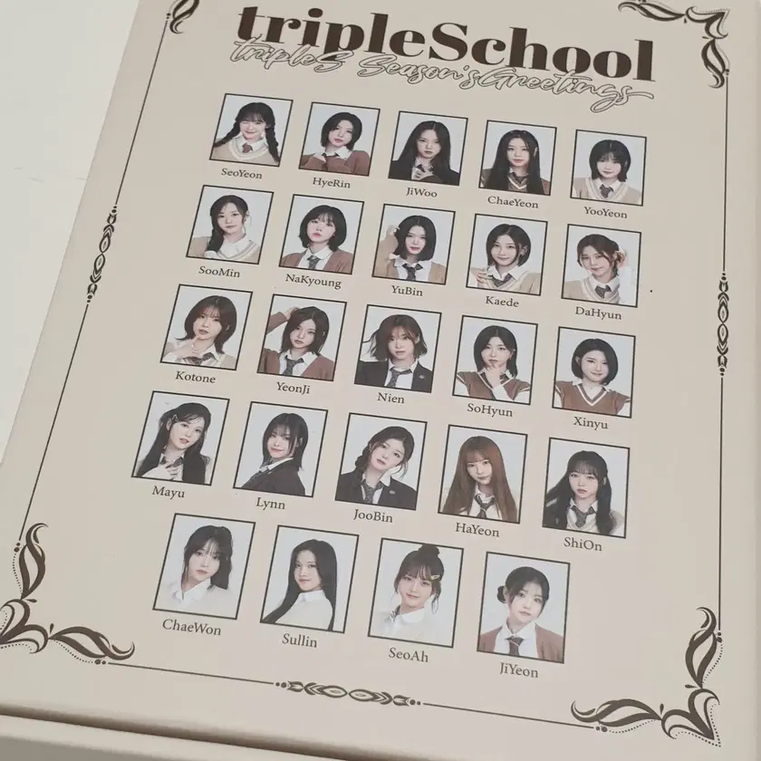 triples TripleS season's greetings seasons greetings 2025 unsealed #트리플 ...