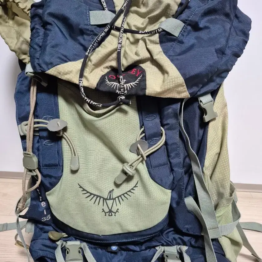 OSPREY | 오스프리 Authentic Osprey 35L Backpack (Travel Backpack) on ...