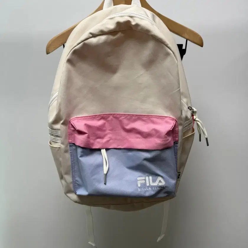 FILA | 휠라 Fila Backpack #필라 on Bunjang Global Site.