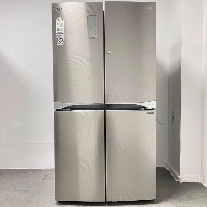 LG | LG전자 140 LG 대용량 4도어 중고냉장고 910리터 메탈 특급냉동 매직스페이 on Bunjang Global Site.