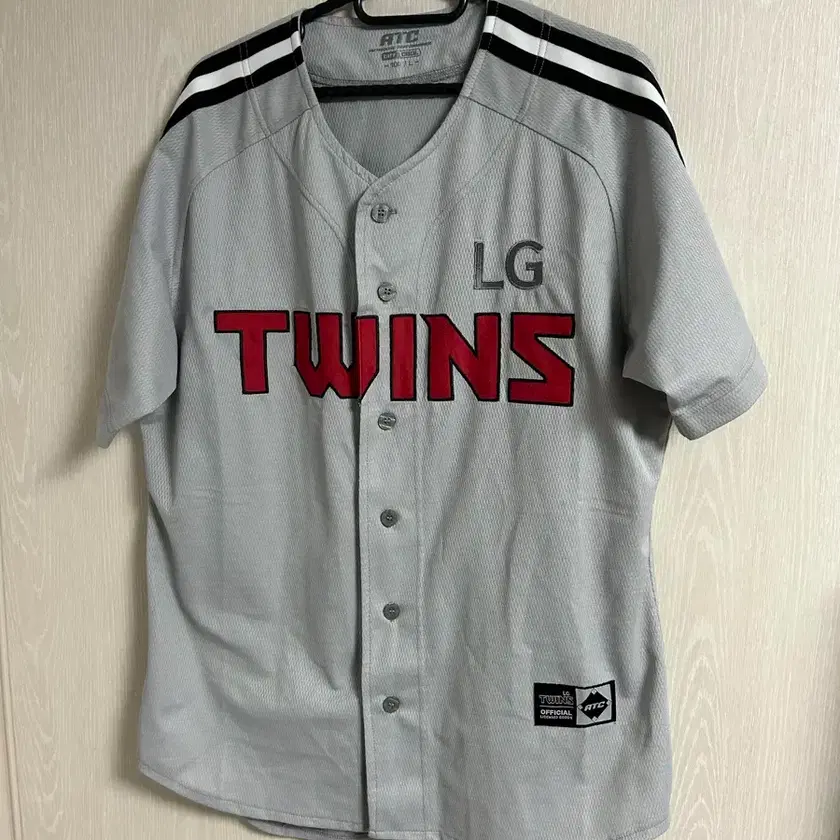 LG Twins Baseball Uniform, Size 100 #lg트윈스 on Bunjang Global Site.