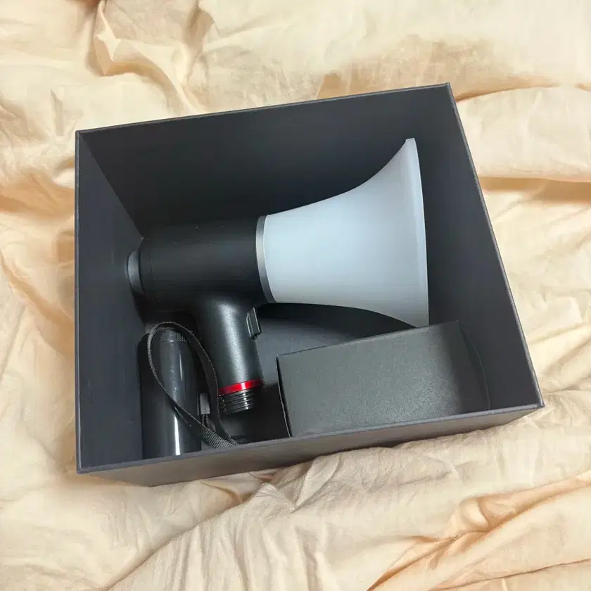 THE BOYZ | 더보이즈 The Boyz lightstick heart genitals wts!! on Bunjang Global Site.