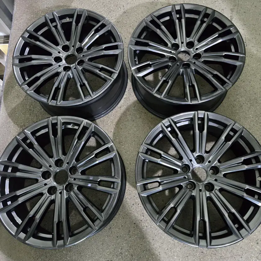 Bmw G20 320I 790M Ghost Chrome 18-inch genuine wheels, trade-in sell ...