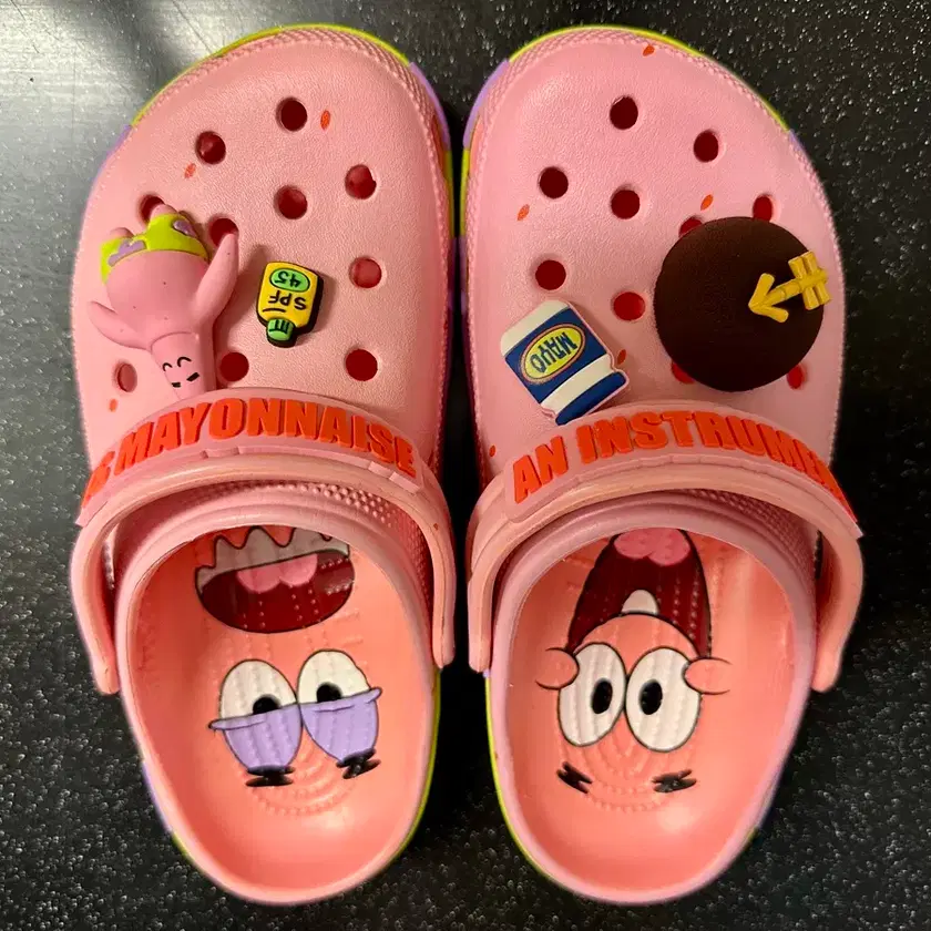 CROCS | 크록스 [New] Spongebob Patrick Crocs M3W5 (220) on Bunjang Global ...