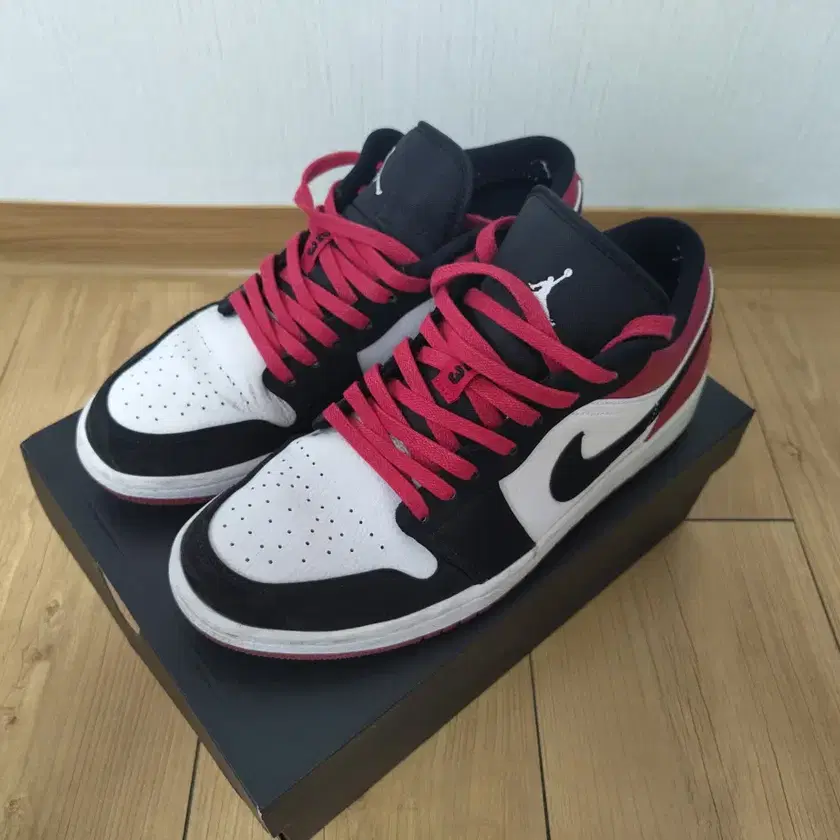 JORDAN | 조던 [275] Air Jordan 1 Low Black Toe (553558-116) #나이키,#조던1,#로우 ...