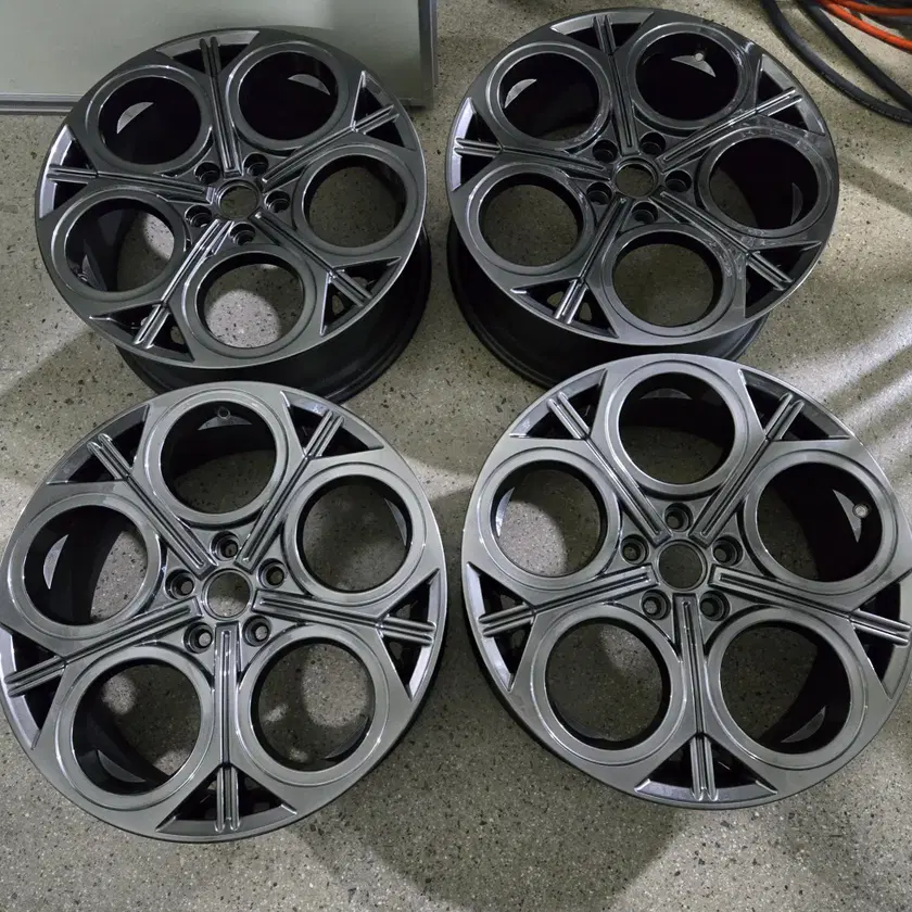 Avante N new revolver ghost chrome 19-inch genuine wheels sell for ...