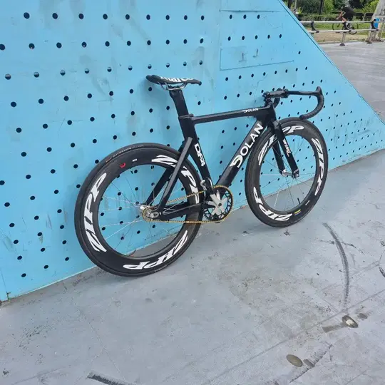 Dolan DF4 Fixed Gear Track Bike on Bunjang Global Site.