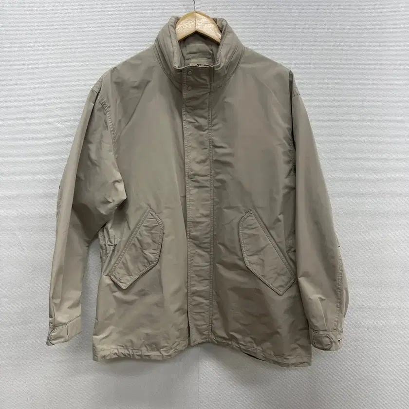 BEANPOLE | 빈폴 Beanpole New Field Jacket / C-466 on Bunjang Global Site.