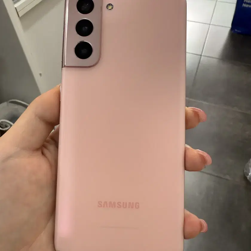 GALAXY | 갤럭시 Galaxy S21 256GB Pink /Y885 #갤럭시S21 on Bunjang Global Site.