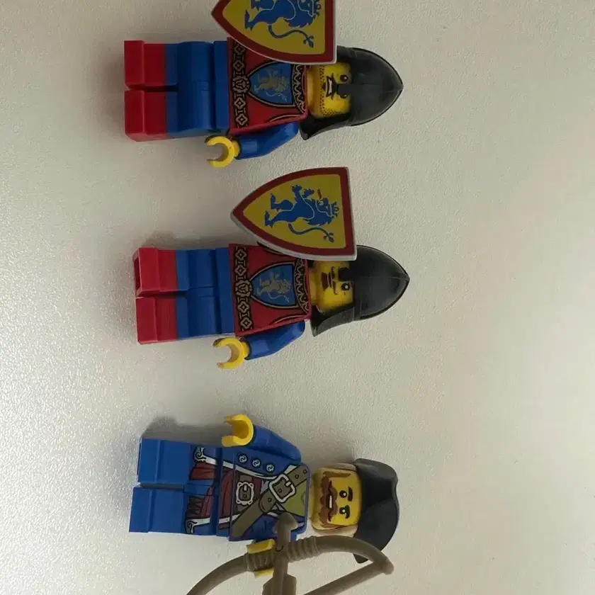 LEGO | 레고 Lego Lion Knight Minifigure BAM Bulk on Bunjang Global Site.