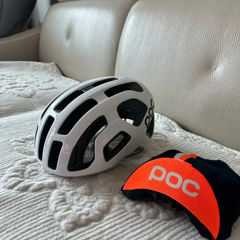 POC bicycle helmet including hat #POC,#자전거헬멧,#POC자전거헬멧 on Bunjang ...