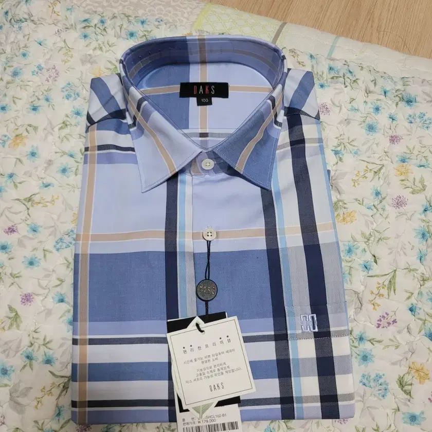 DAKS | 닥스 Daks Check Long Sleeve Shirt 100 on Bunjang Global Site.
