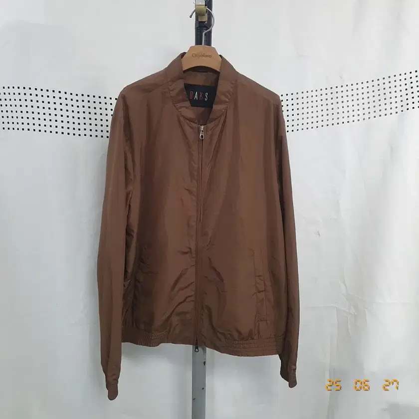 DAKS | 닥스 Daks Jumper (Label Cut) S on Bunjang Global Site.