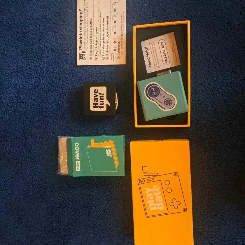 Playdate + Genuine Case (Box Set) on Bunjang Global Site.