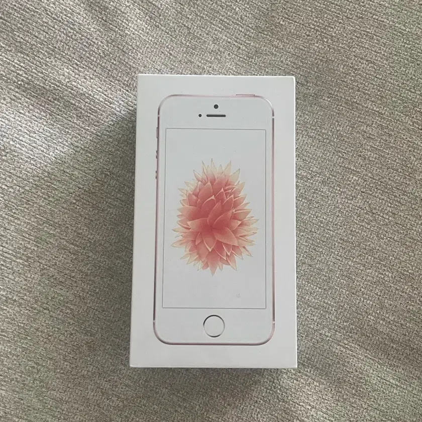 APPLE | 애플 Sealed iPhone SE 1 128GB Rose Gold on Bunjang Global Site.