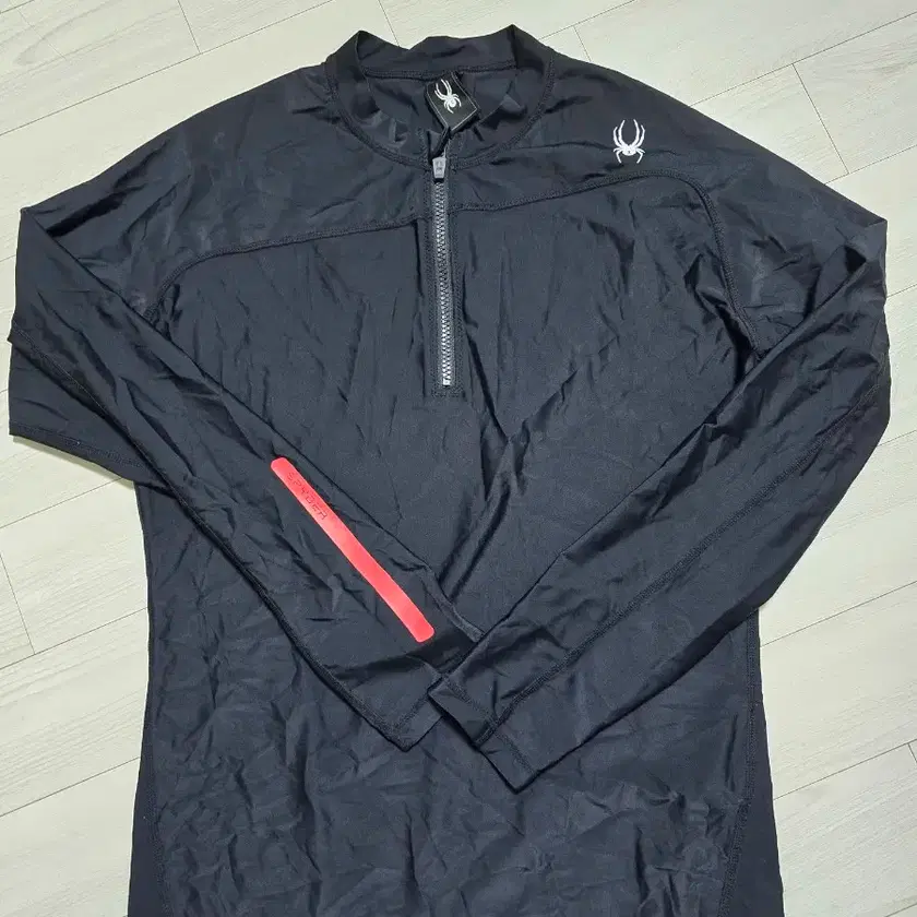 SPYDER | 스파이더 Spyder Rash Guard Half Zip Men's 110, worn once, shipping ...