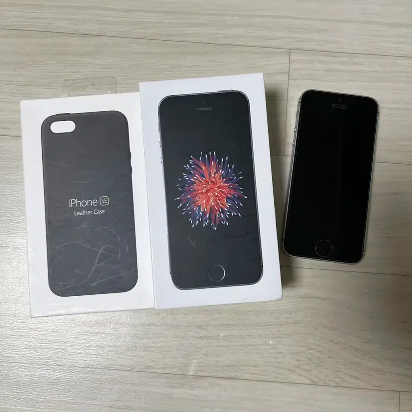 APPLE | 애플 [Genuine, Authentic] iPhone SE1 128GB Space Gray North ...