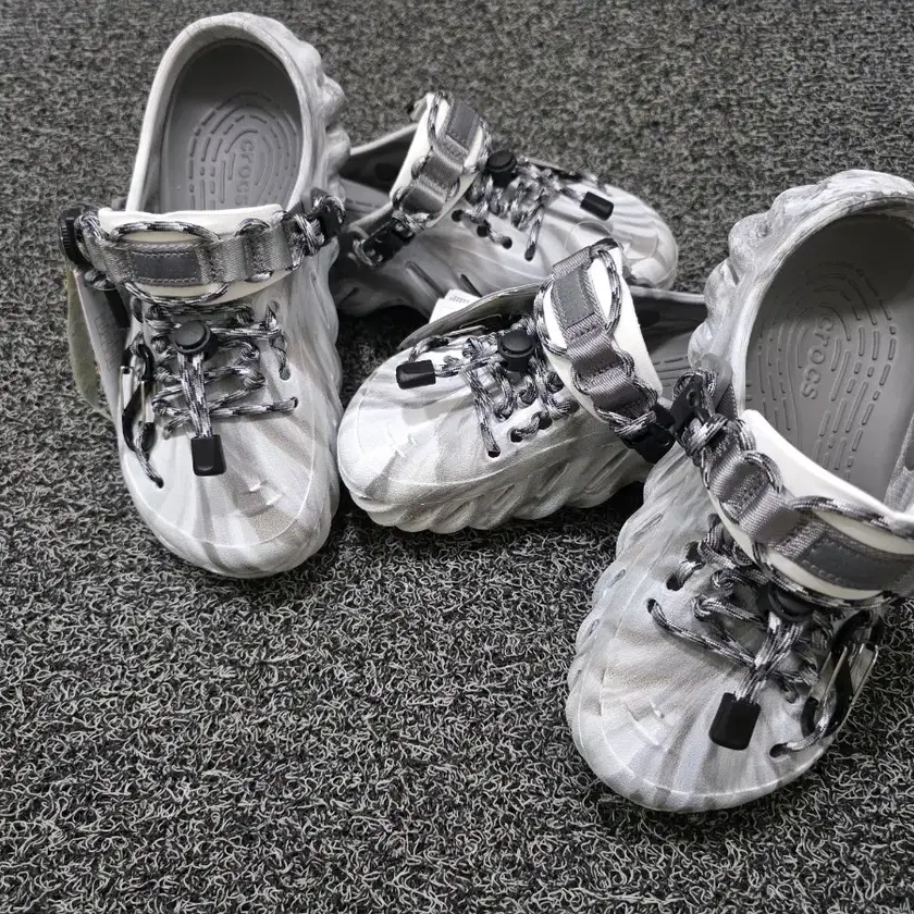 Crocs Ecco Clog Paracord Custom Palm on Bunjang Global Site.