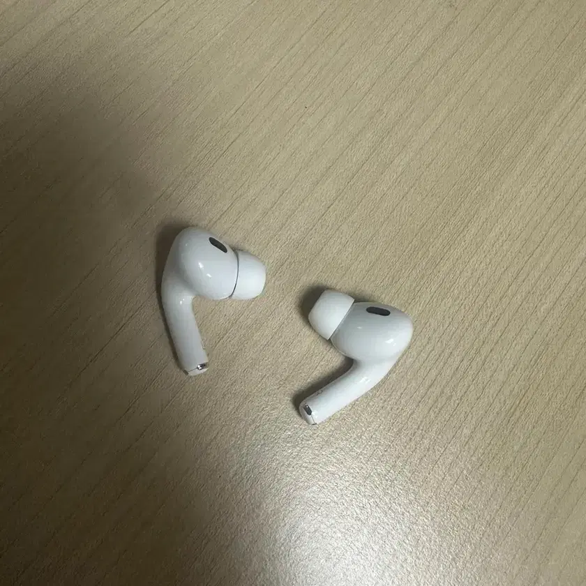 APPLE | 애플 AirPods Pro 2 (Left: A3048, Right: A3047) on Bunjang Global ...