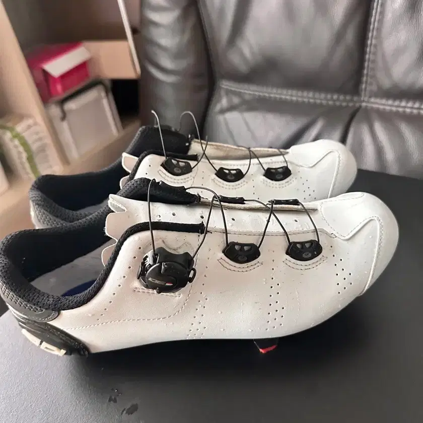 SIDI Fast Road Size 43 on Bunjang Global Site.