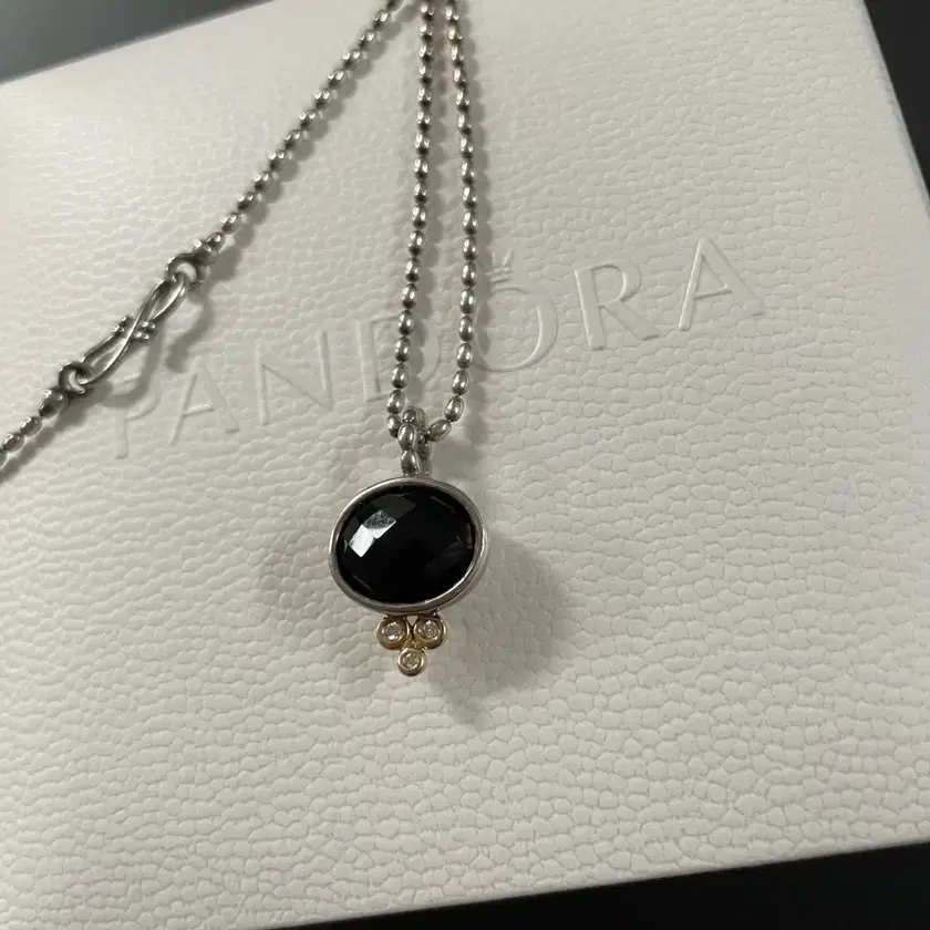 PANDORA | 판도라 Pandora Onyx Diamond Combination Necklace #판도라,#단종,#다이아 ...