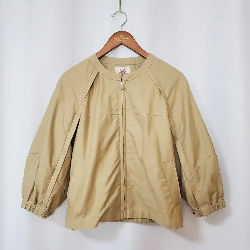 Doho Jacket 66 #도호,#도호자켓,#여성66 on Bunjang Global Site.