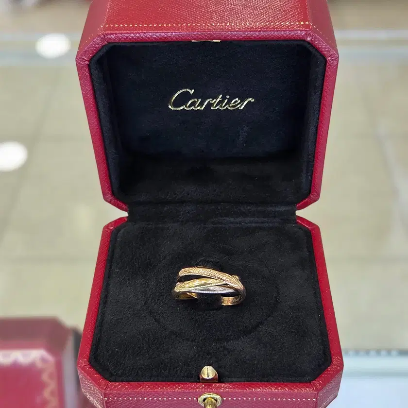 CARTIER | 까르띠에 Cartier Trinity Tri-Color Gold 18K Small Ring vahn Size ...