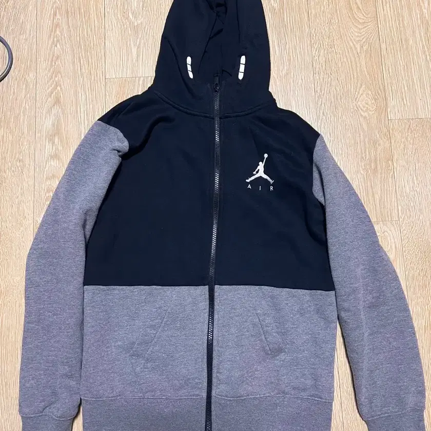 JORDAN | 조던 Nike Jordan Hooded Jumper (Shipping Included) on Bunjang ...