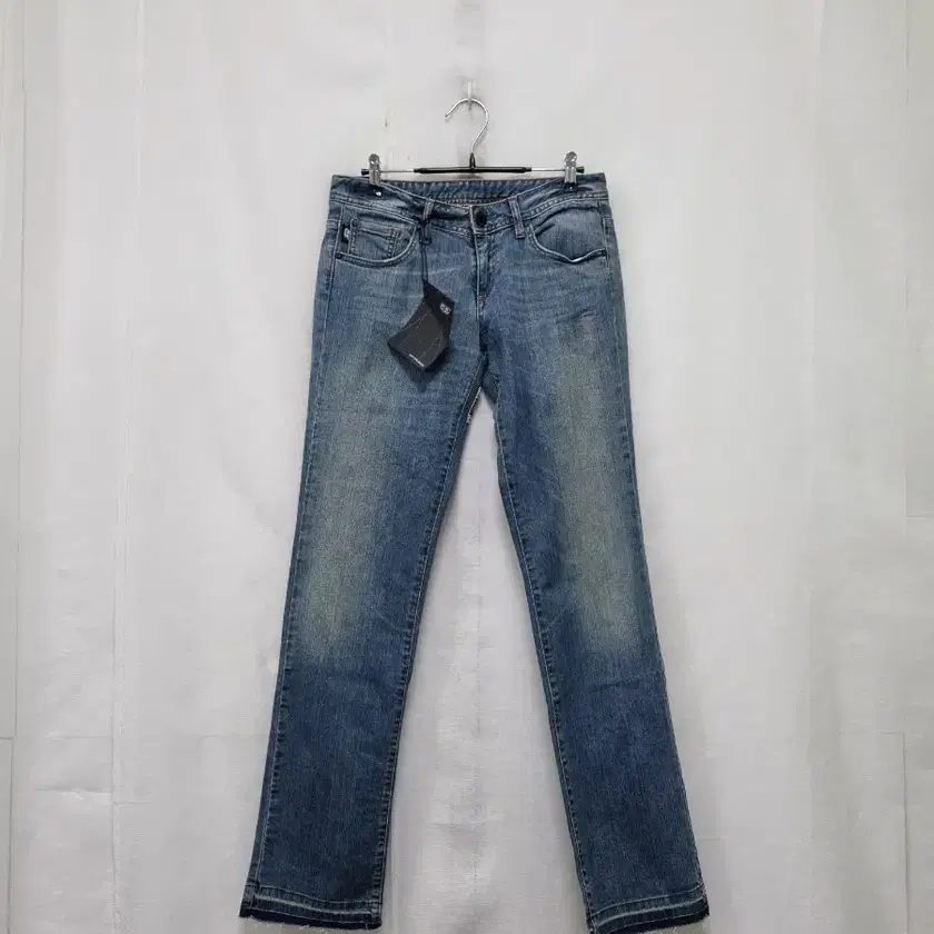 DIESEL | 디젤 Wa-u New 29 Fifty-Five Diesel Jeans, Quantity 2 on Bunjang ...